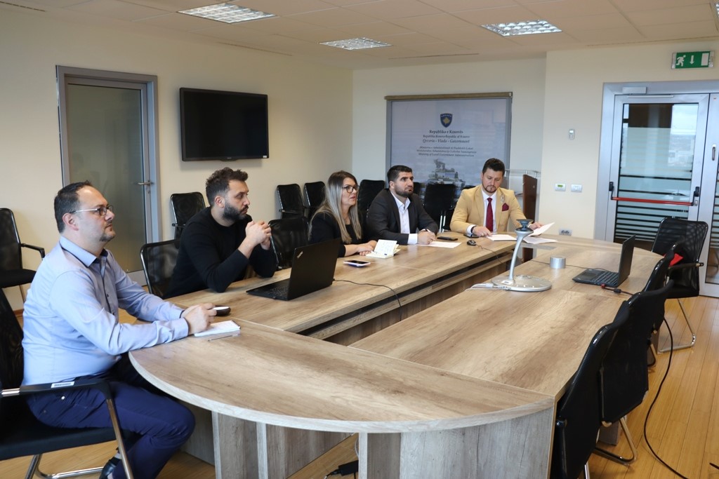 » The virtual meeting held with the Consultative Forum on Local Self ...