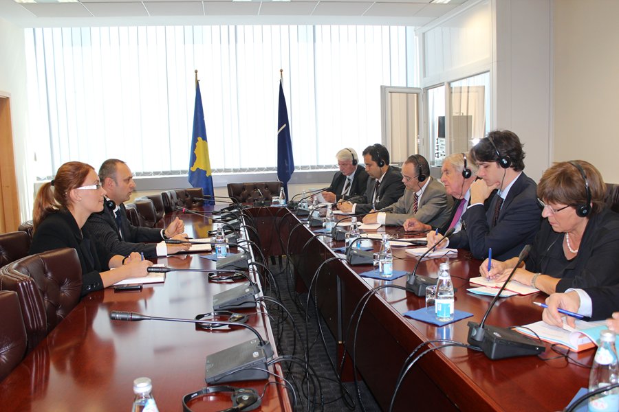 Deputy Prime Minister Slobodan Petrovic has met with Lord Thomas ...